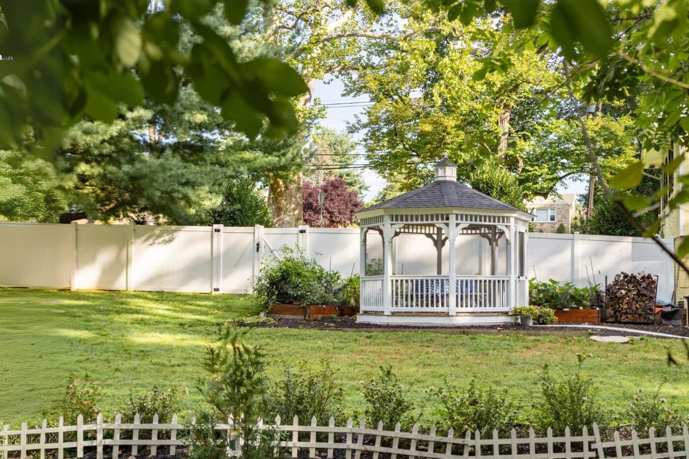 The Wood Octagon Gazebo | Pequea